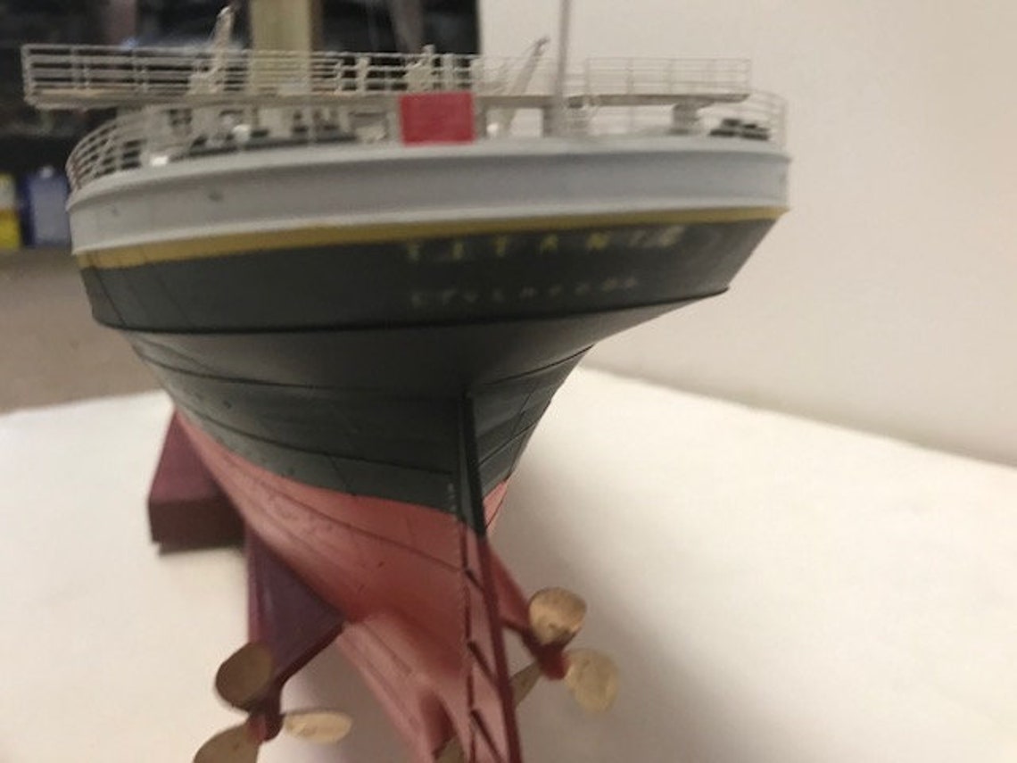 RMS Titanic HUGE Detailed Scale Model 1/200 Scale 54 | Etsy