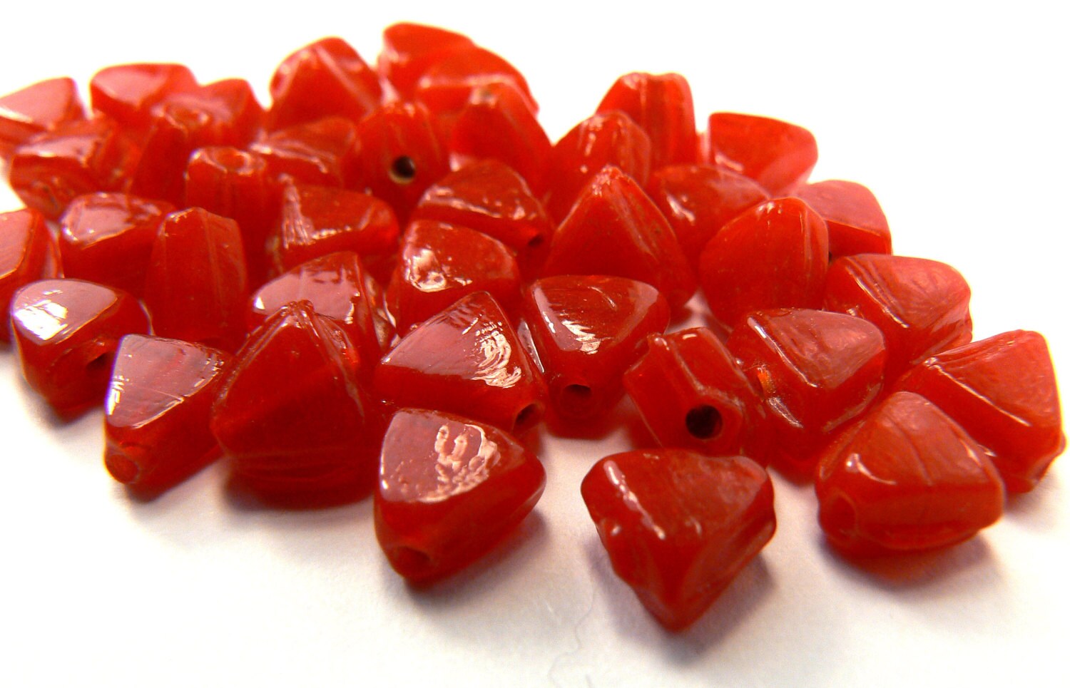 Cherry Red Glass Bead Lot, 30 Loose Red Beads, Fire Engine Red Triangle ...