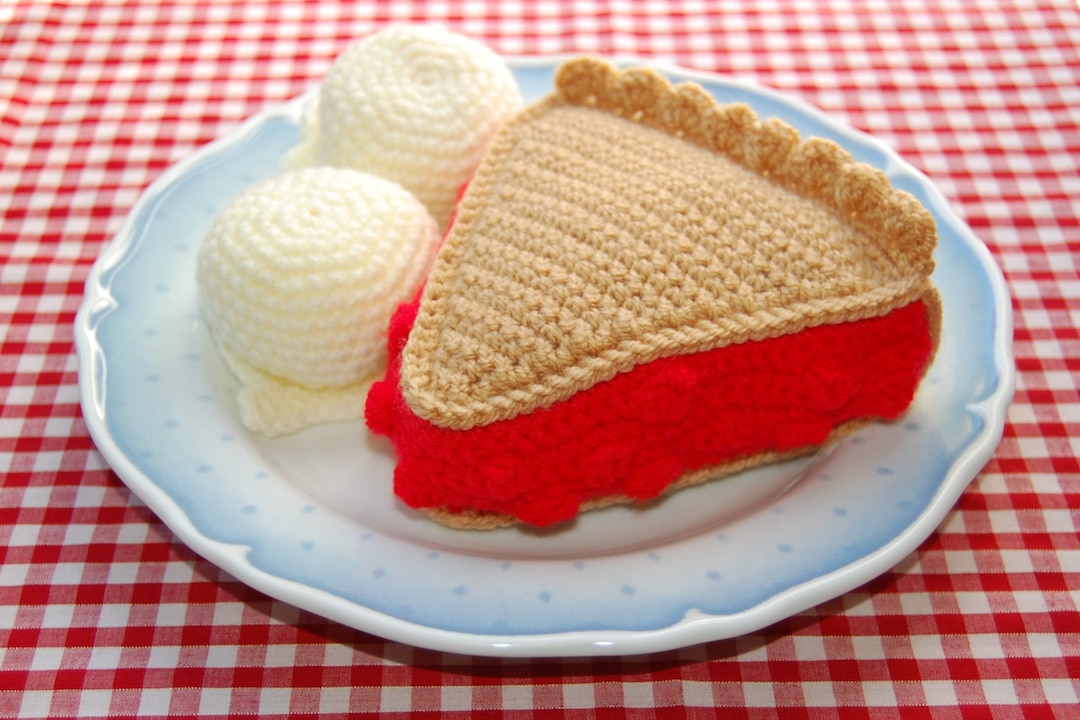 Crochet Pattern for A Slice of Cherry Pie / Cake & Vanilla Ice Cream ...