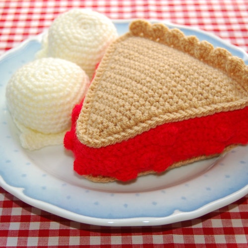 Crochet Pattern for A Slice of Cherry Pie / Cake & Vanilla Ice - Etsy