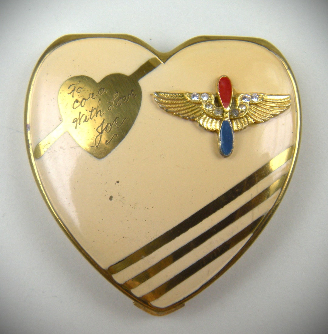 WW II Army Air Corps Insignia Sweetheart Compact With Loving ...