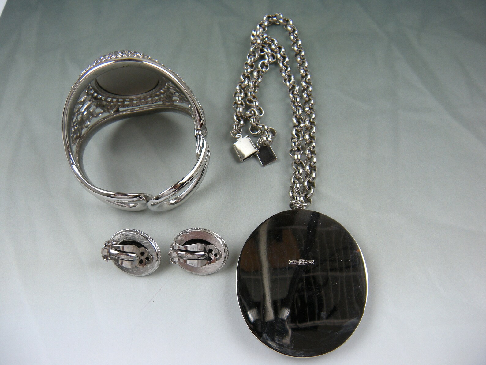 Signed Whiting and Davis Stunning Parure - Etsy