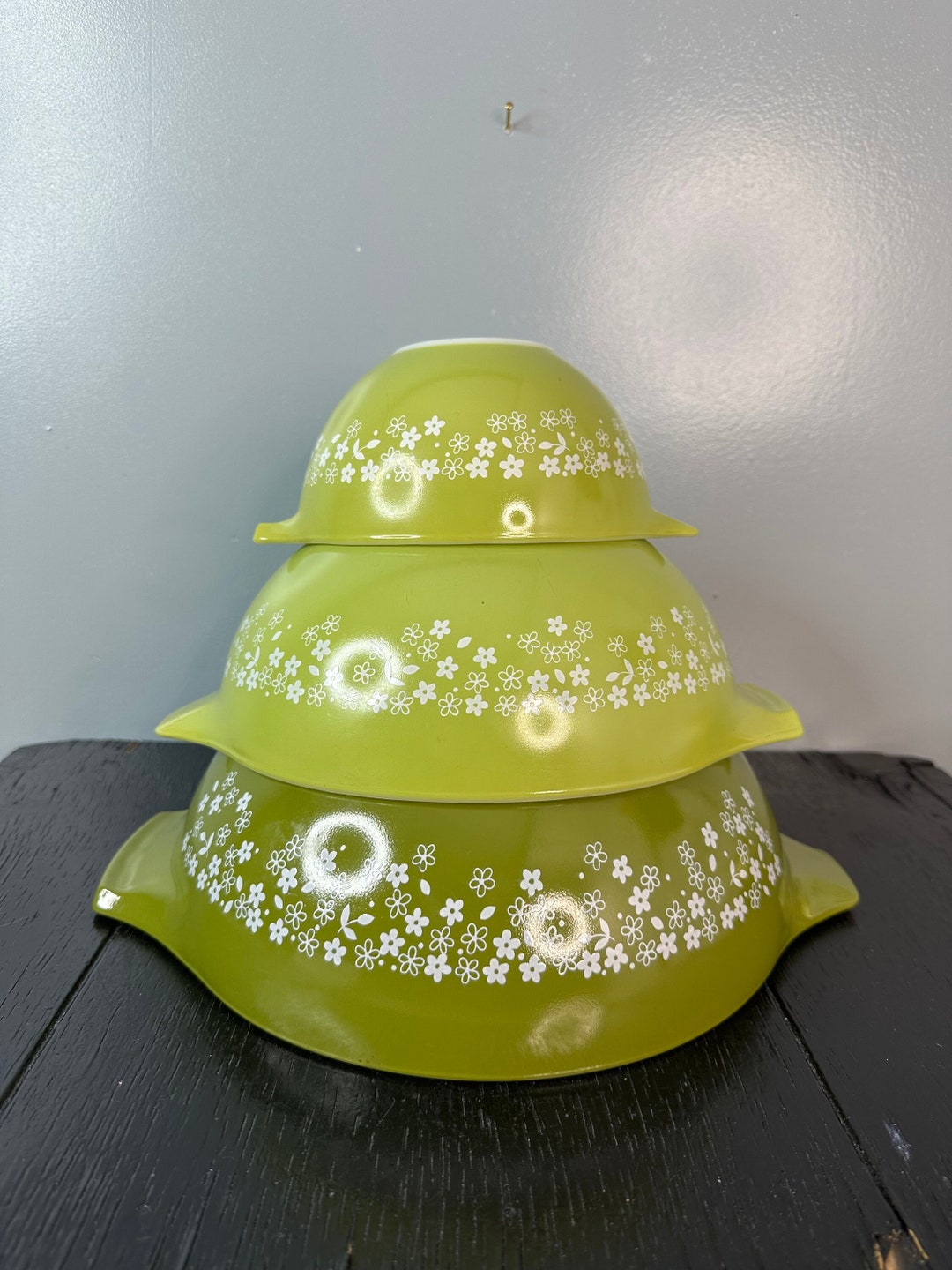 Vintage Pyrex Crazy Daisy Cinderella Mixing Green White Bowls Set of 3 ...