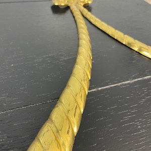 Vintage LARGE Hollywood Regency Wall Bow Ribbon Tails Brass Metal Wall ...