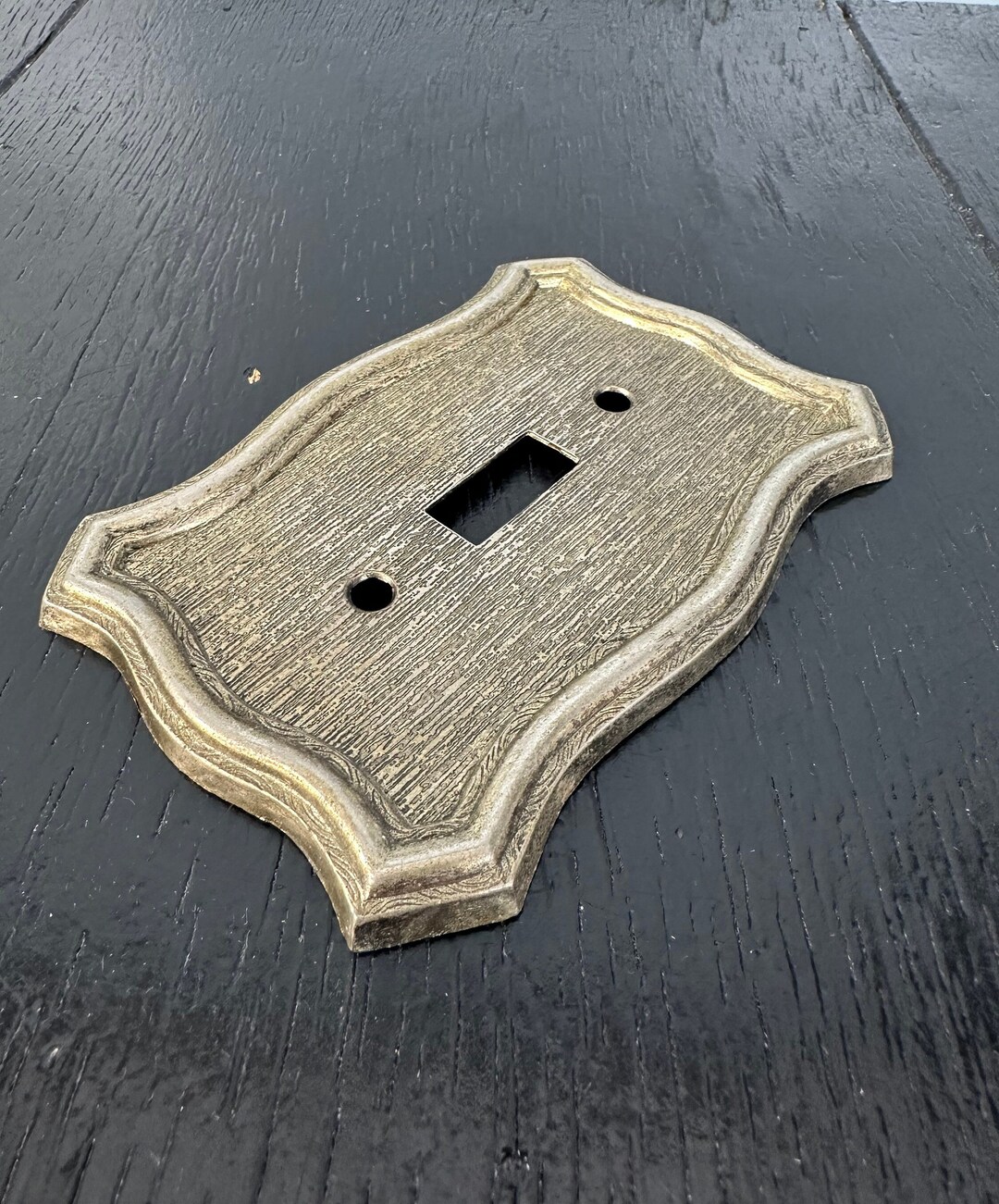 Vintage Ornate Silver Textured Metal Light Switch Socket Cover Plate ...