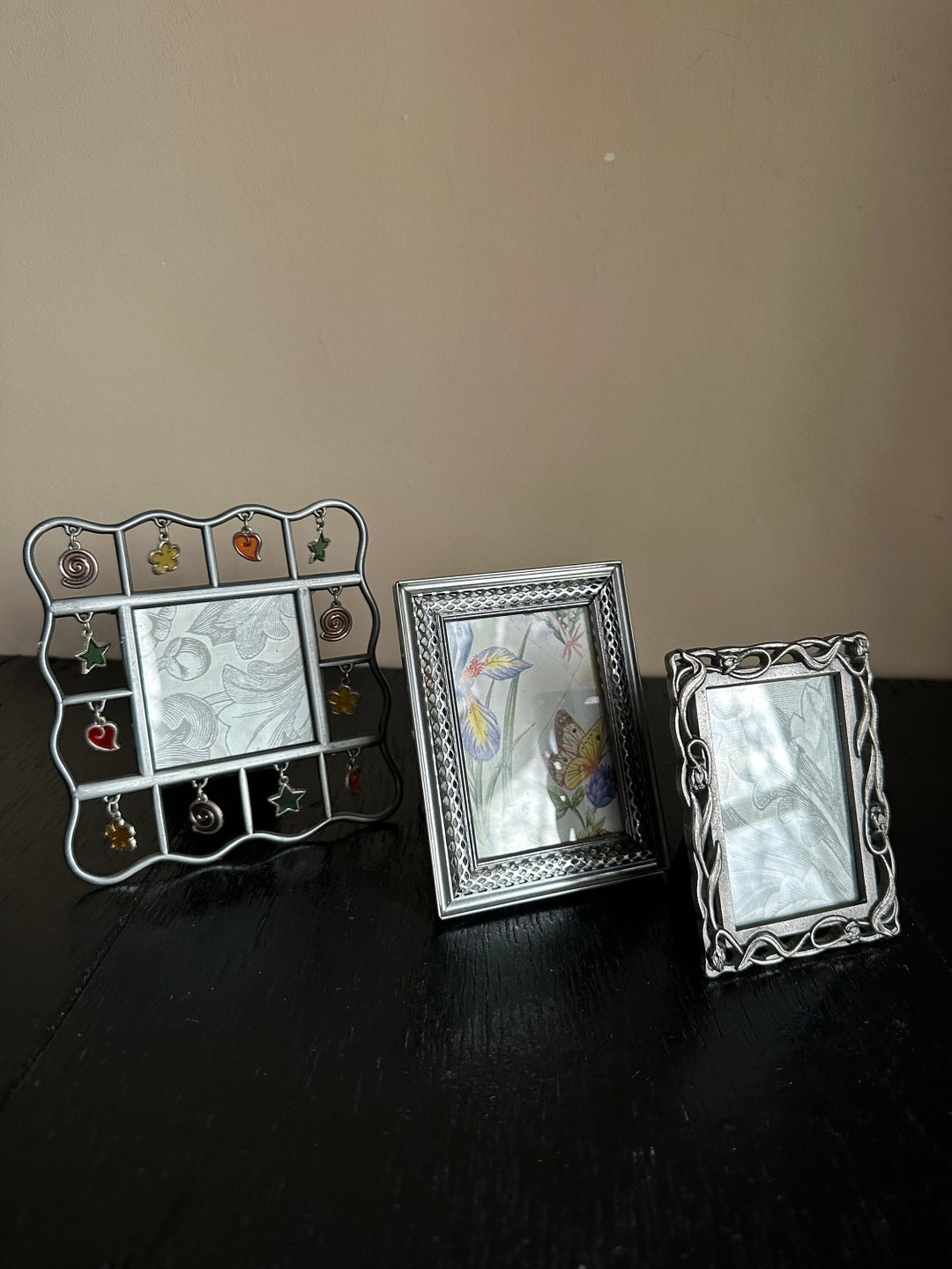 Vintage LOT Three Trio Botanical Pressed Flowers Ornate Silver 2x3 2.5x3.5 Retro Modern Desk ...