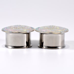 Gauges - Plug Earrings - Clear White Slinky AB 3/4 In, 7/8 In, 1 Inch ...