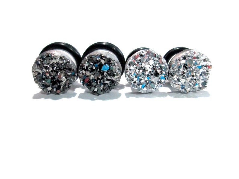 Plug Earrings Dark Grey or Light Silver Sparkle Druzy 2g - Etsy