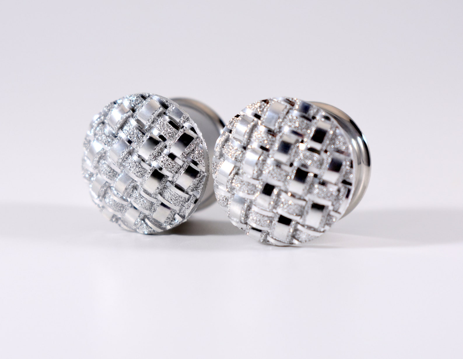Plugs - Silver Cross Hatch Weave 9/16 In, 5/8 in and 3/4 In - Etsy