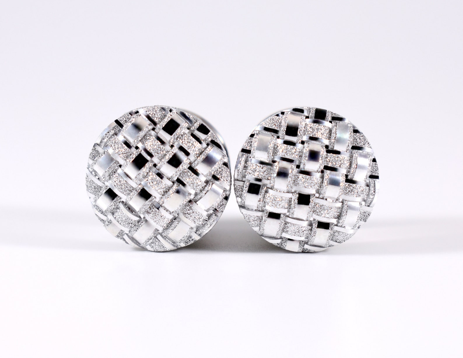Plugs - Silver Cross Hatch Weave 9/16 In, 5/8 in and 3/4 In - Etsy