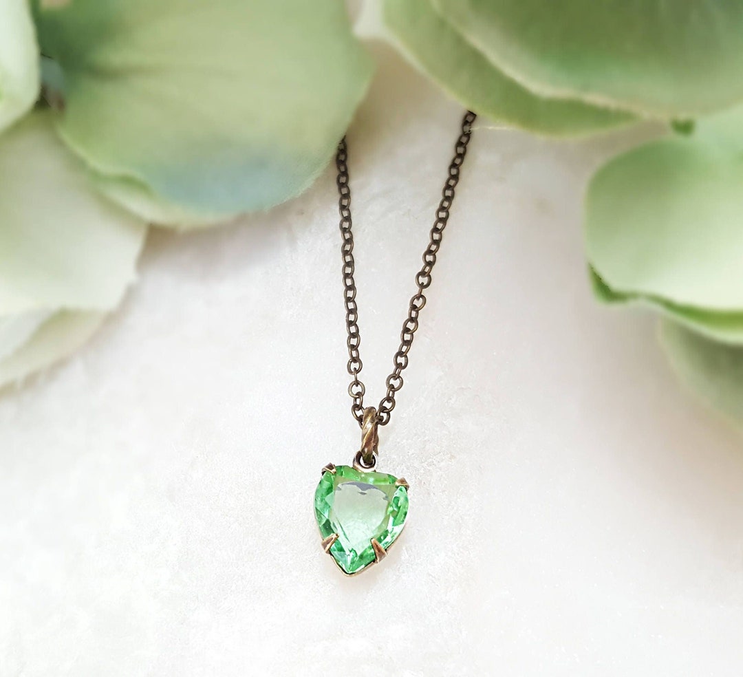Vintage Peridot Green Crystal Heart Necklace, Light Green Heartshaped ...