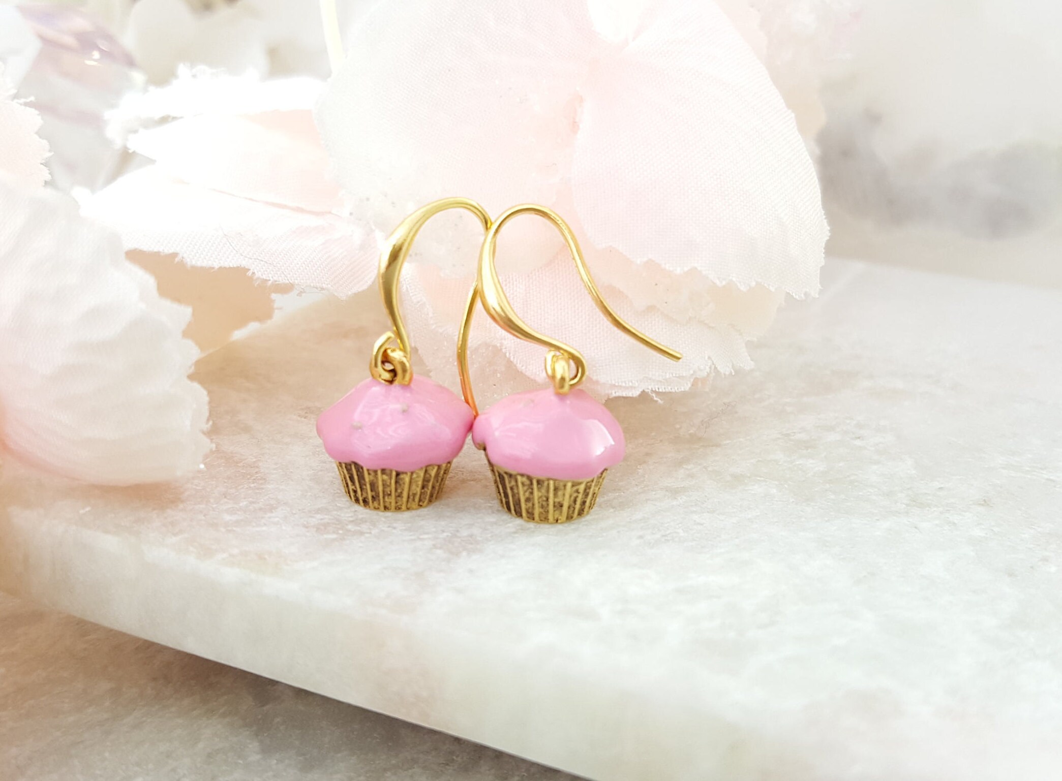 CUPCAKE NECKLACE GOLD Little Baker Necklace Gift, Bakering Gift for ...