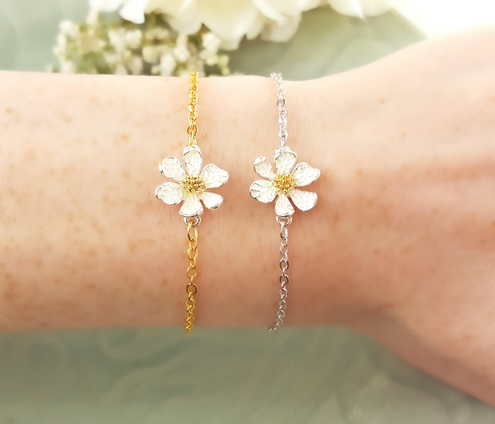 White Daisy Bracelet With Gold Chain, Sunflower Charm Floral Jewelry ...