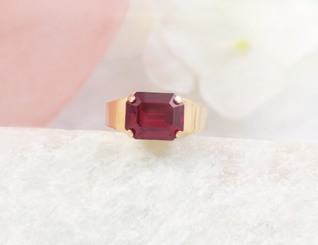 Gold Ruby Red Crystal Ring, Dark Red Baguette Ring, Garnet Rhinestone ...