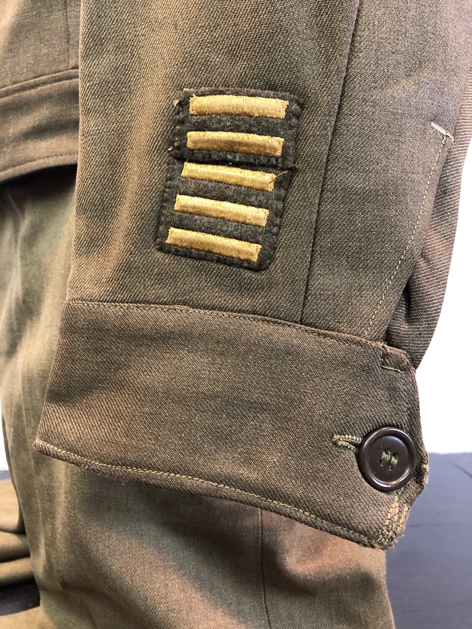 U.S. AAF WW2 1940's Ike OD Wool Field Jacket Rare Far East Air Force ...