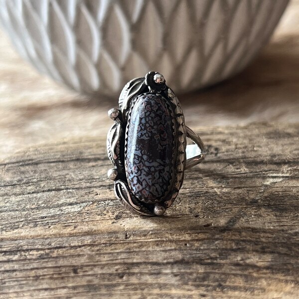 Dinosaur Bone Ring - Etsy