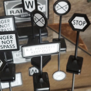 G-scale Model Rail Road Signs by Scientific Toys Ltd. Set of 14 - Etsy