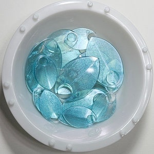 Small/large Polycarbonate Dragon Scales Color: Spectral Blue ...