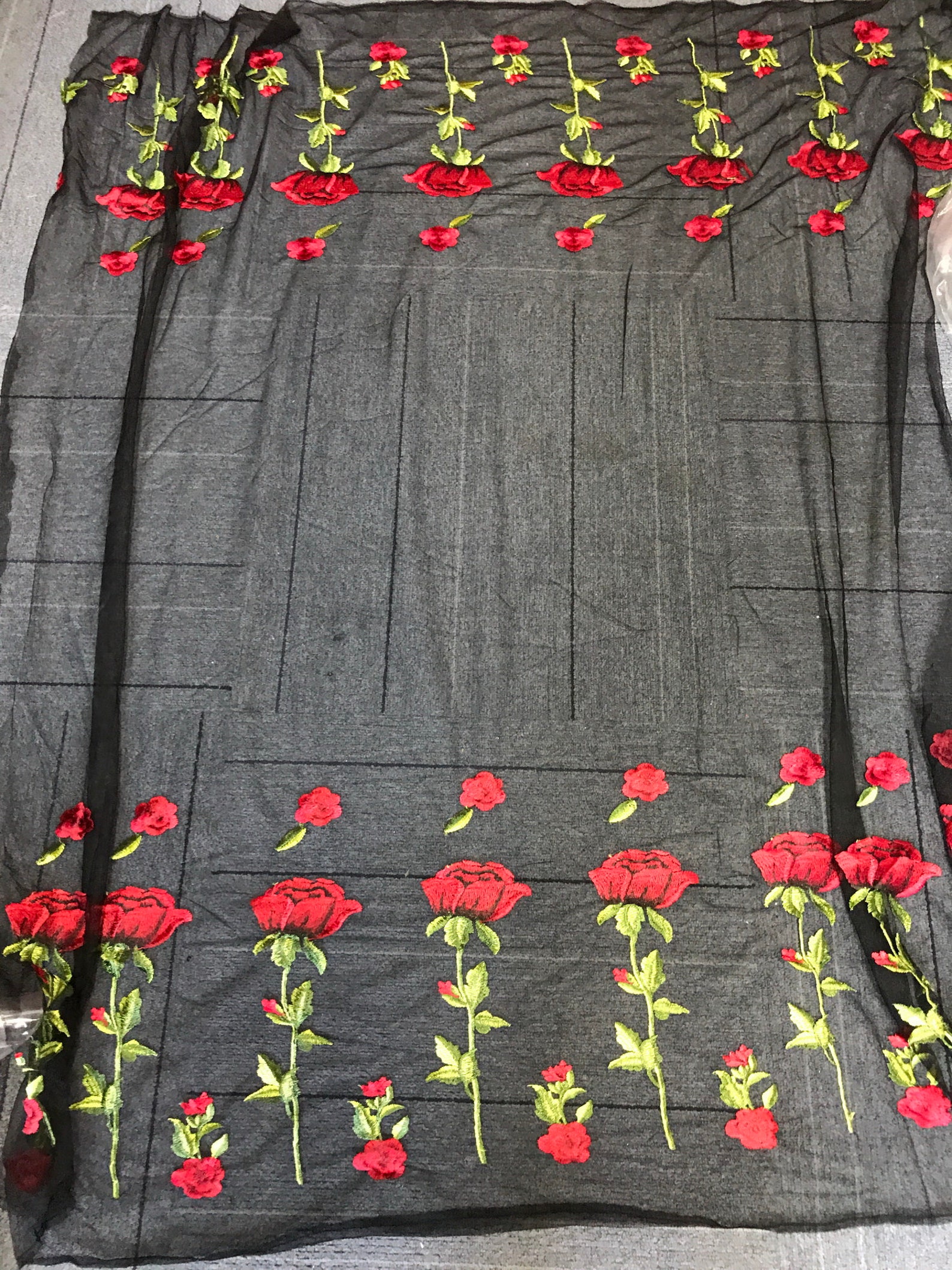 Beautiful Red Rose Flowers Lace Fabric Soft Black Tulle Fabric - Etsy