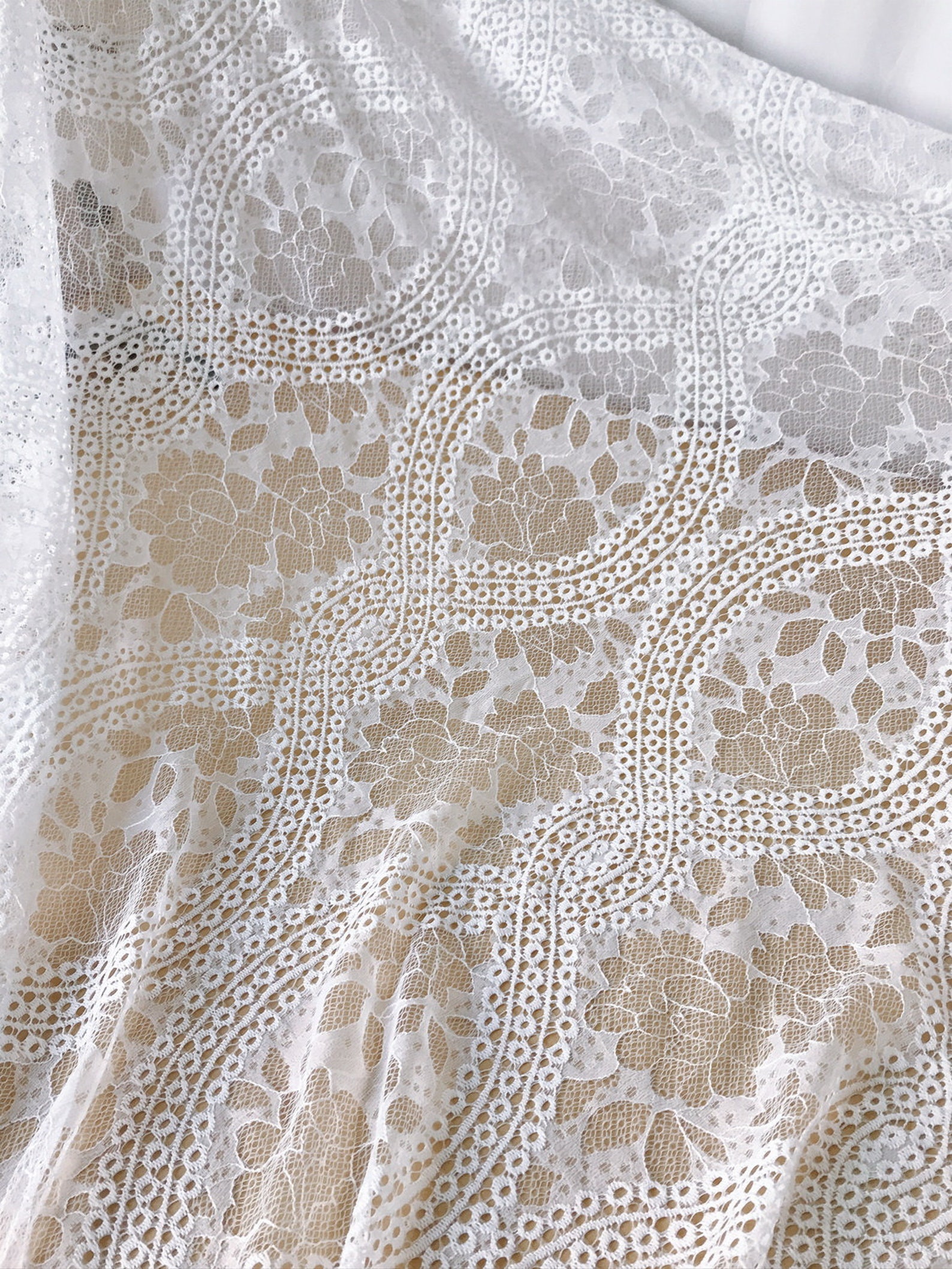 White Scalloped Lace Fabric Soft Lace Wedding Dress Fabric | Etsy