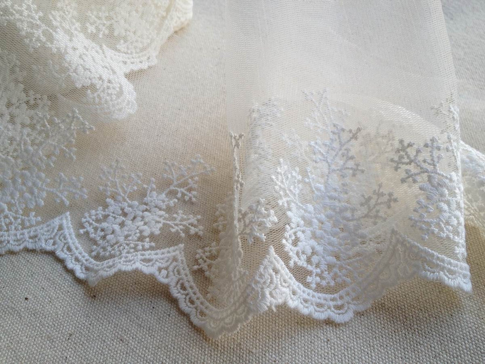 White Lace Trim Mesh Lace Embroidery Lace With Snow Wedding - Etsy