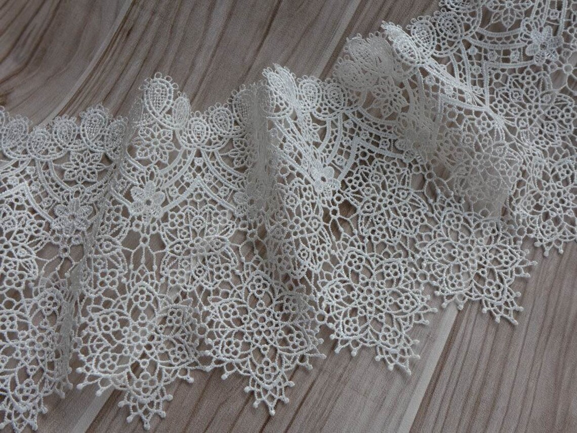 Vintage-style Wedding Bridal Venise Lace Trim in off White for - Etsy