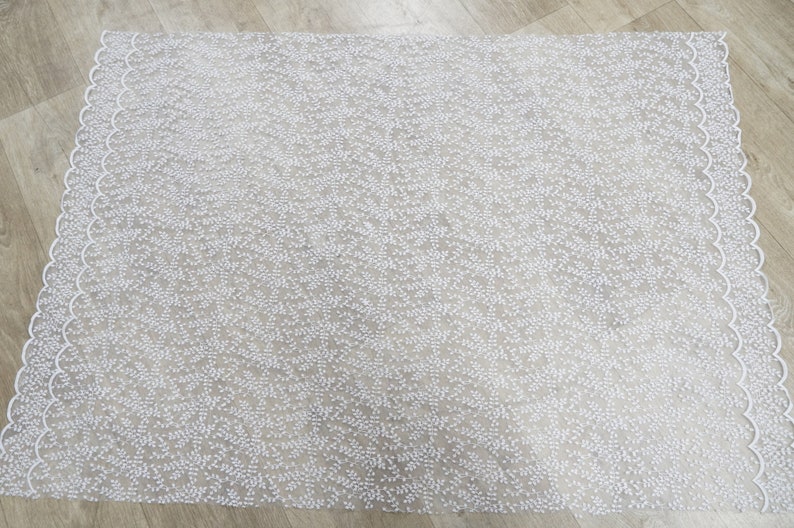 Off White Venice Floral Leaves Embroidery Mesh Netting Fabric | Etsy