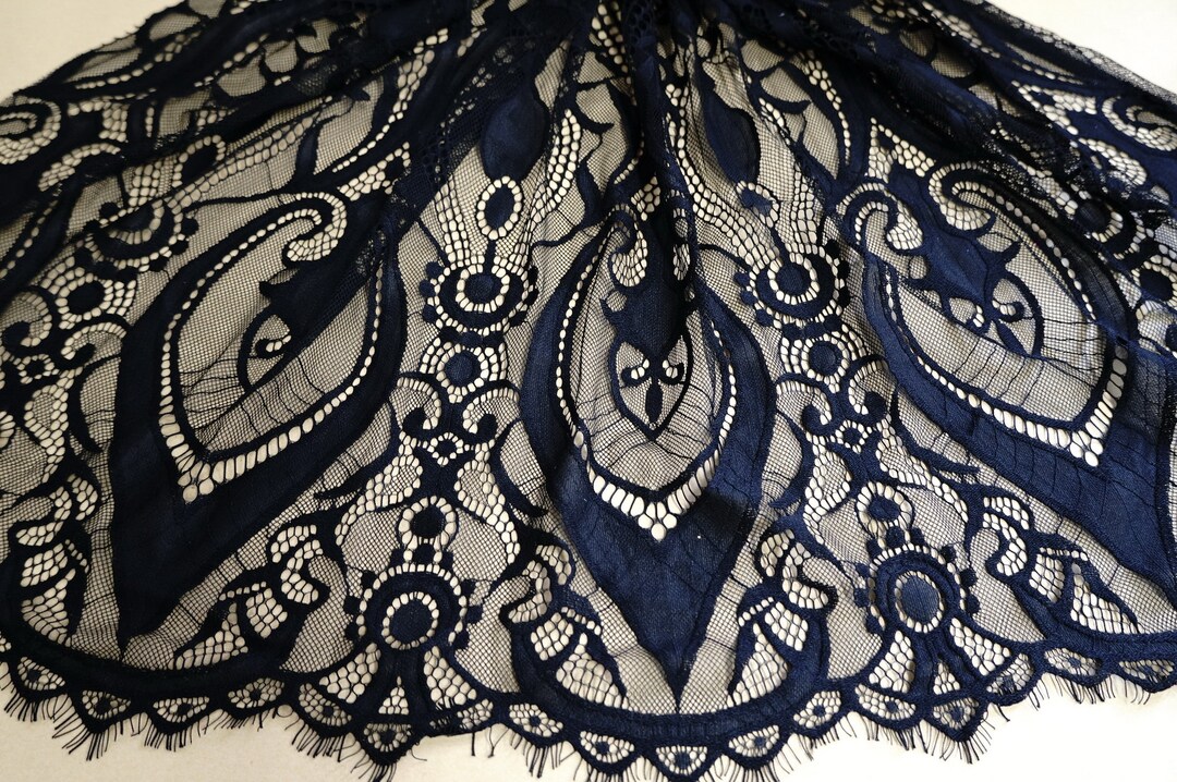 Retro Style Black French Chantilly Lace Fabric With Eyelash Trimming ...