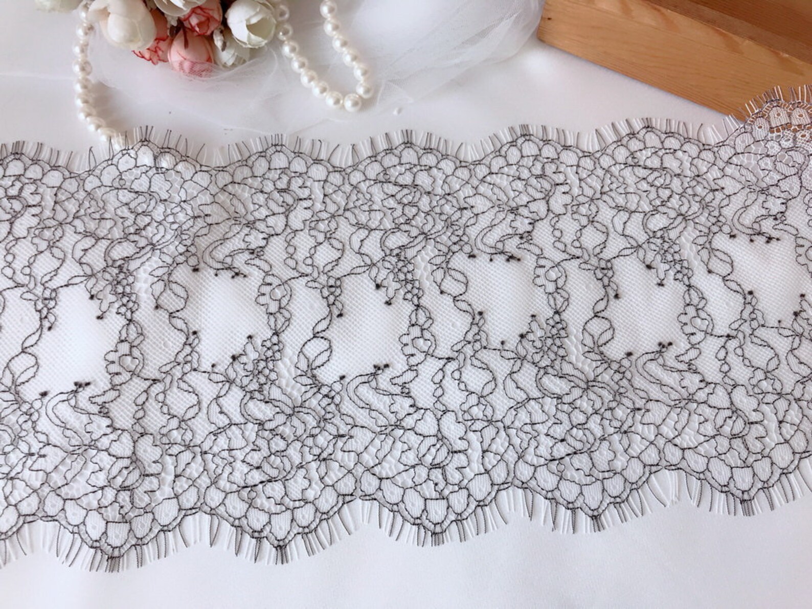 Two-tone Lace Trim Soft Chantilly Bridal Lace Exquisite - Etsy