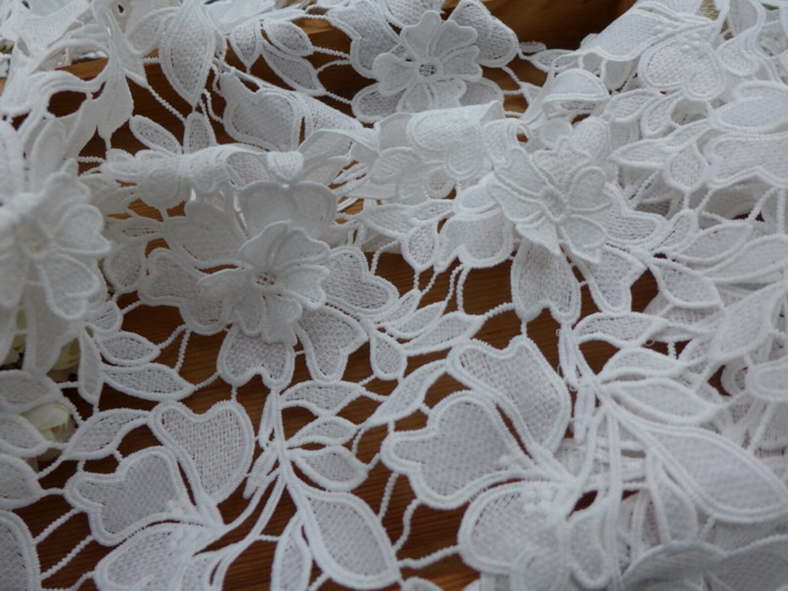 Bridal Lace Fabric With Leaves Pattern, Double Flowers Applique Fabric ...