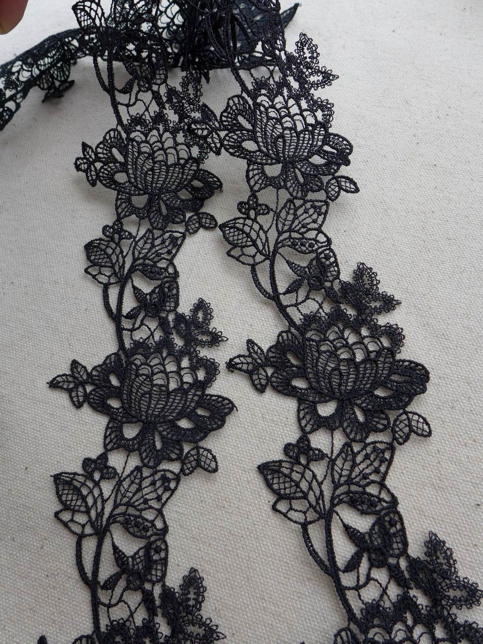 Delicate Black Venice Lace With Rose Applique for Weddings, Headbands ...