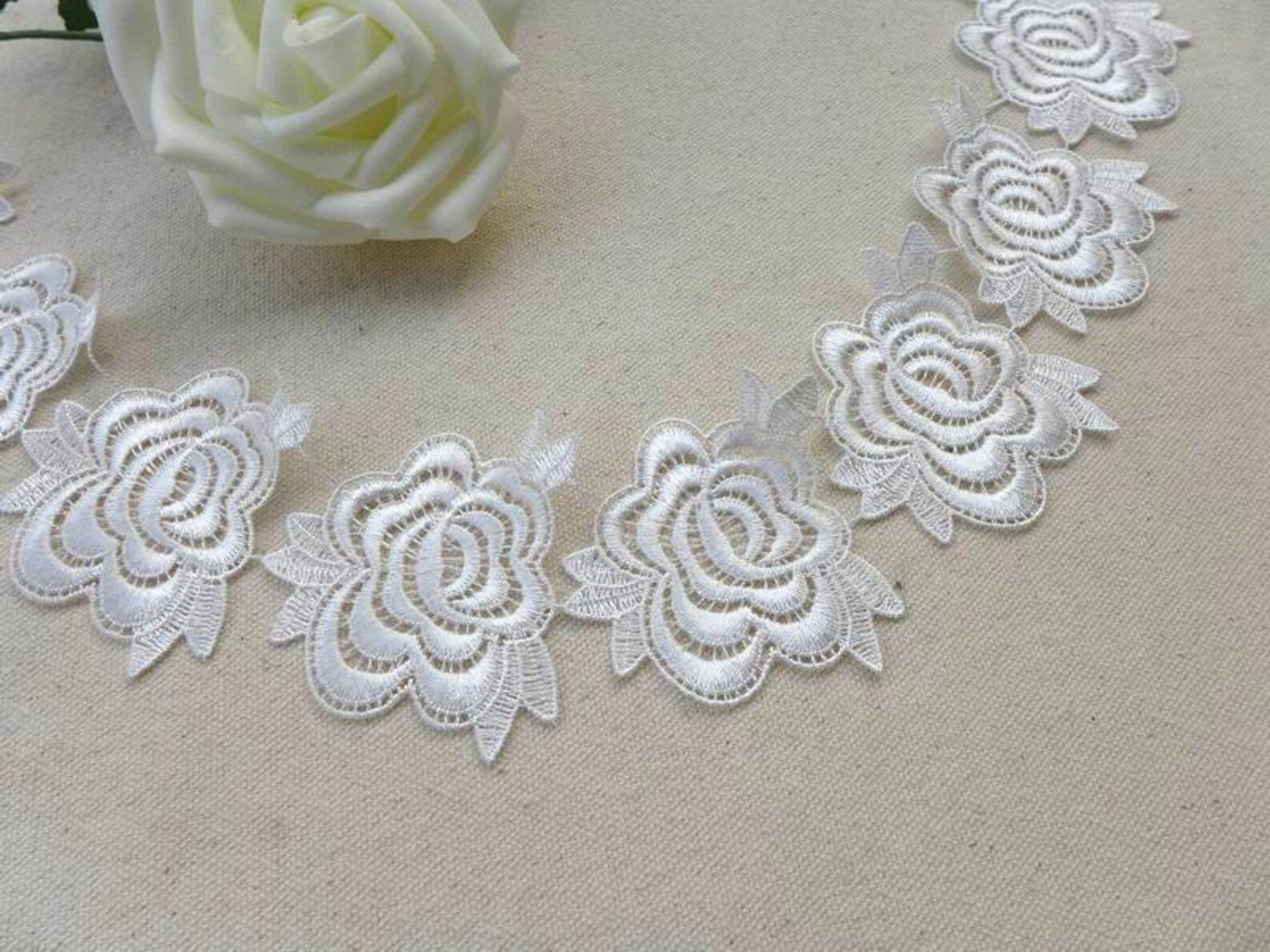 Lace Trim, White Rose Applique Lace, Roses Flower Trim, White Venice ...