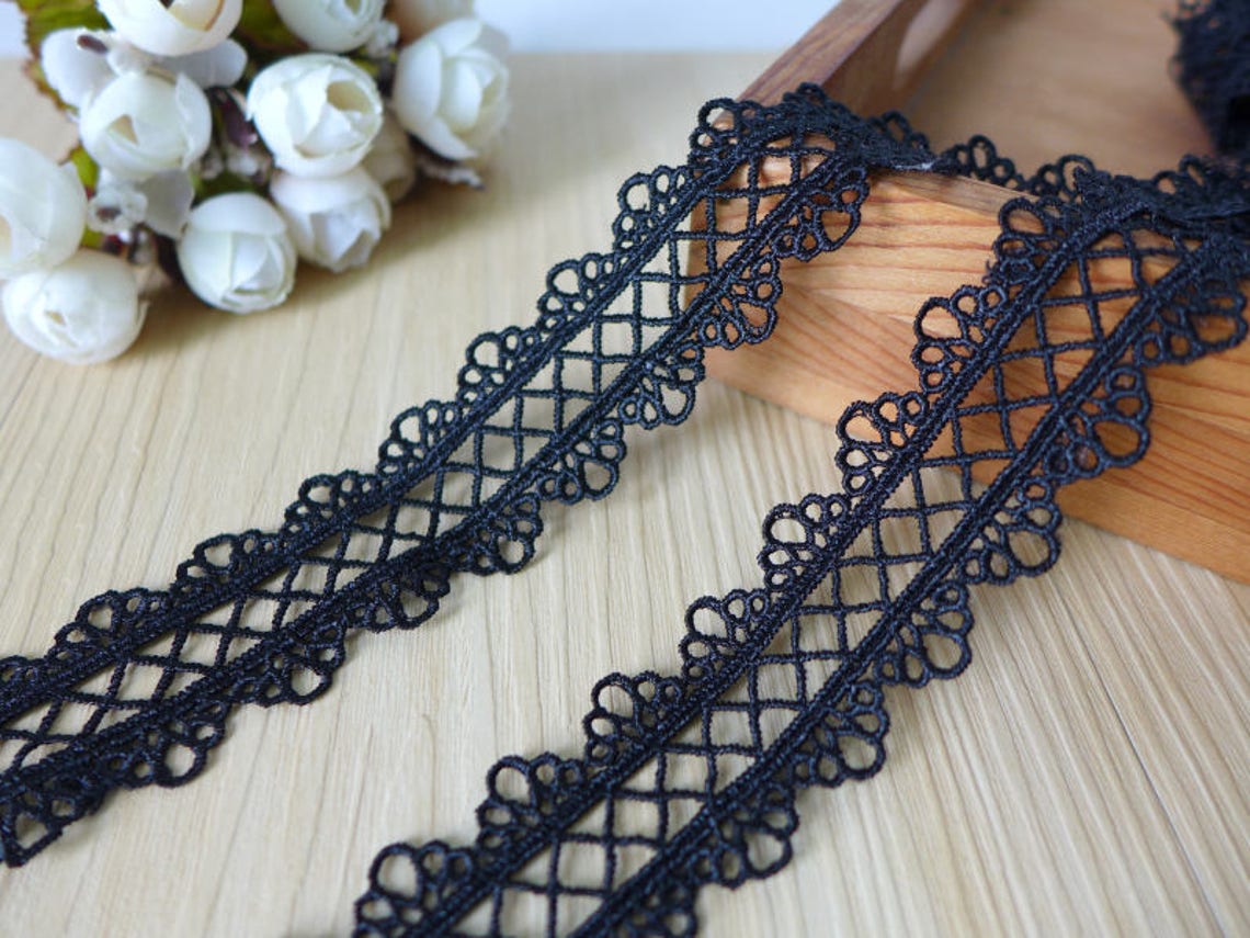 Black Lace Venice Scalloped Lace Trim Crochet Lace Fabric | Etsy