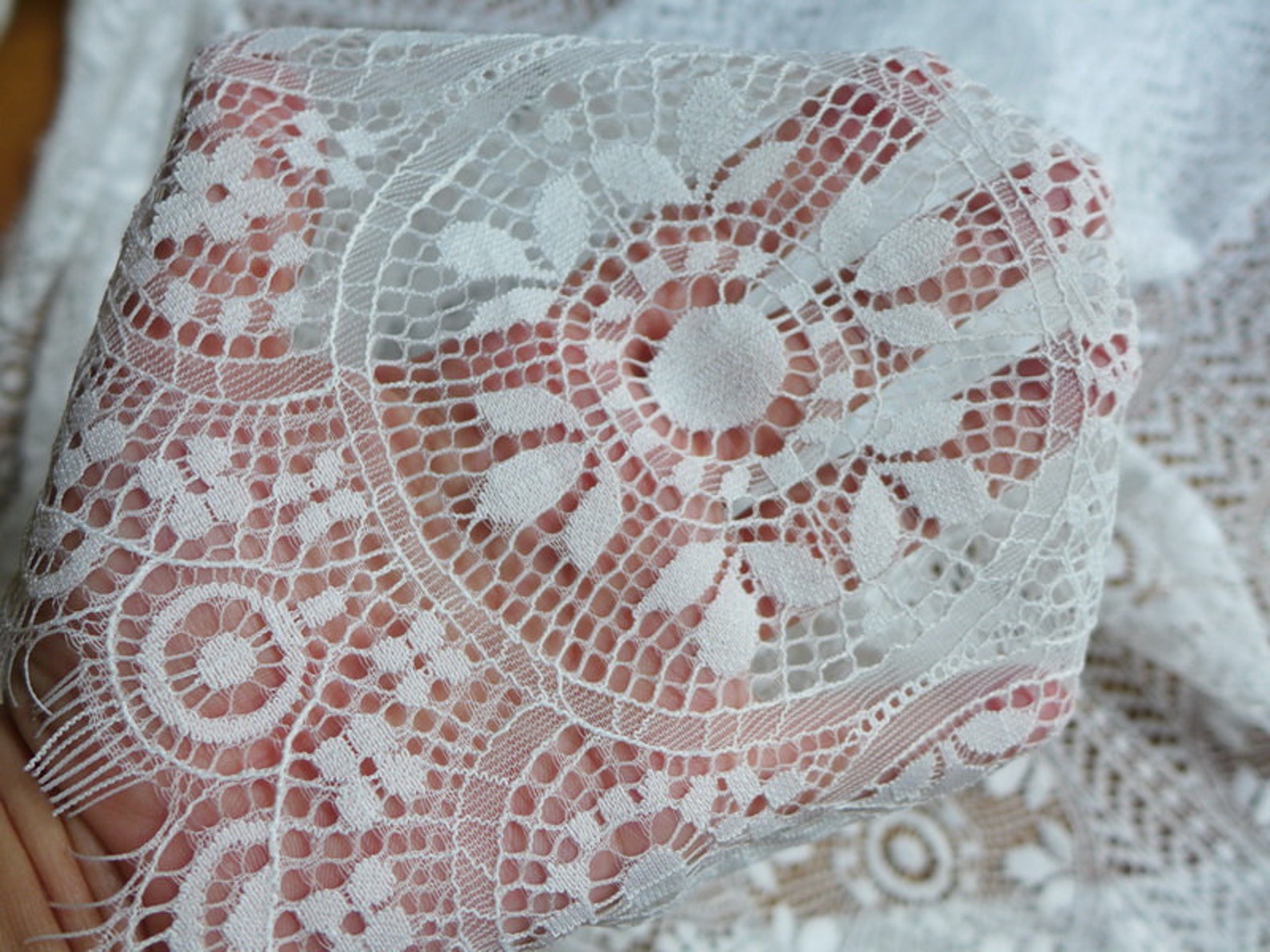 Unusual Circle Lace Fabric White Chantilly Gown Fabric - Etsy
