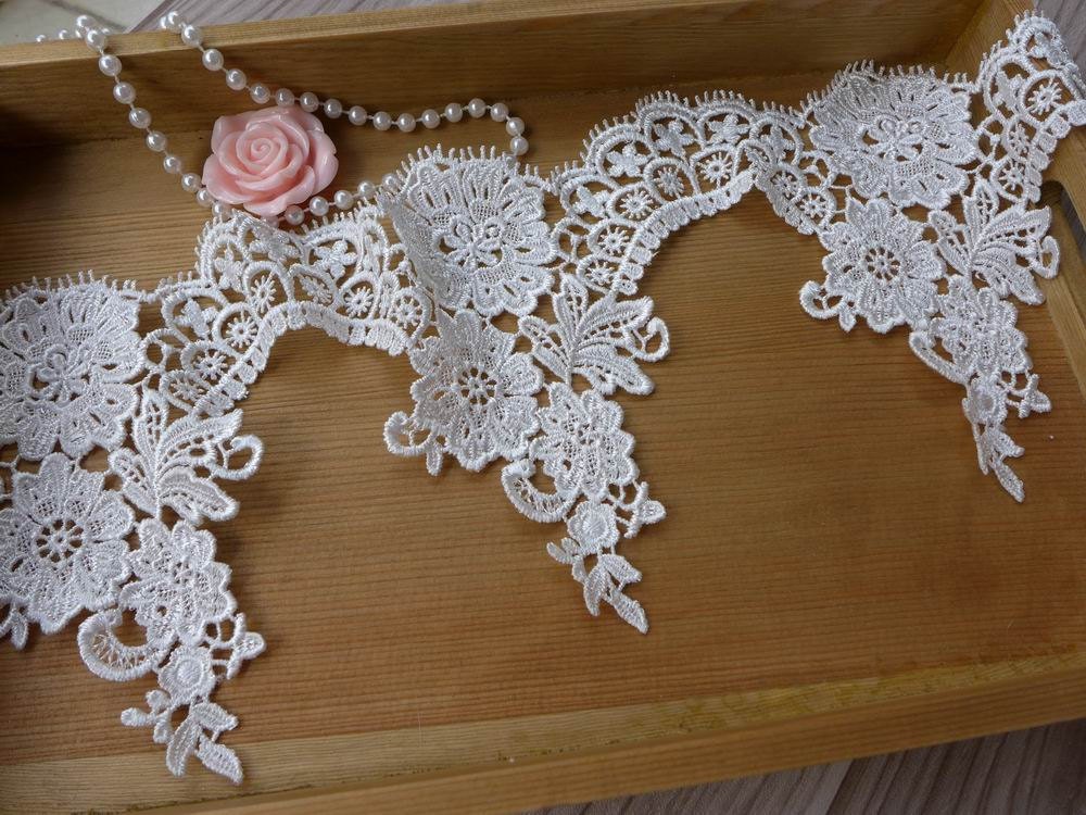 White Lace Trim Bridal Venice Scalloped Lace Wedding Veils - Etsy