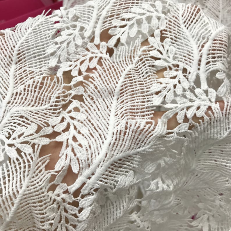 White Feather Pattern Fabric Guipure Venice Lace Fabric - Etsy