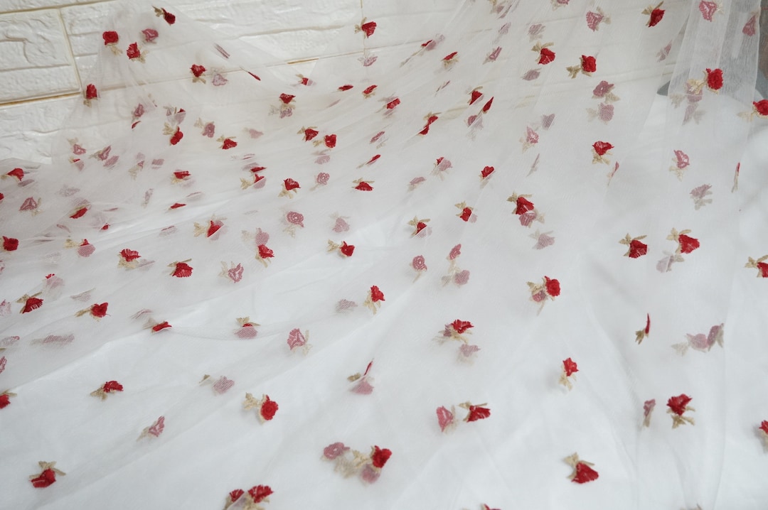 Delicate Rosebud Lace Fabric off White / Black Mesh Fabric for Floral ...