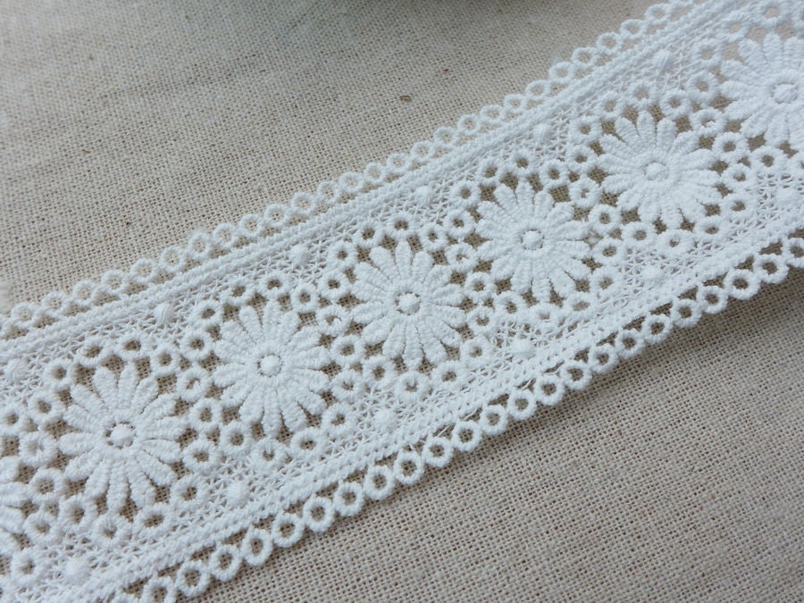 Cotton lace trim off white circle lace flower trim 2 wide | Etsy