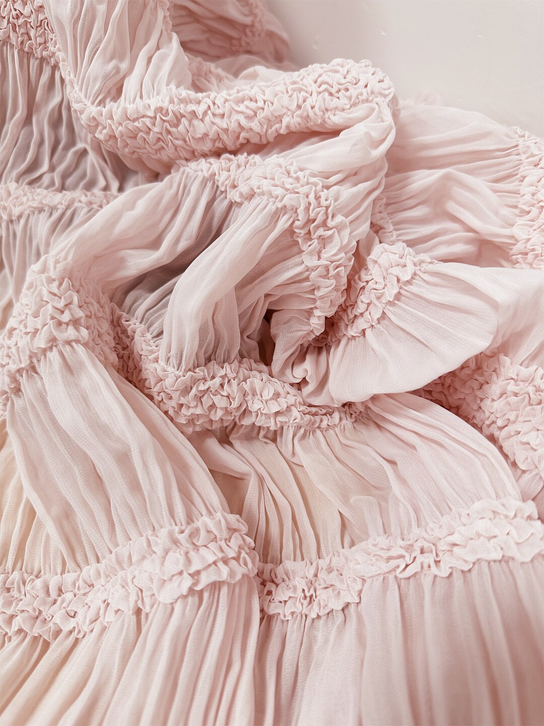 Soft Stretch Frilly Fabric Light Pink Ruffled Chiffon Fabric for Ball ...