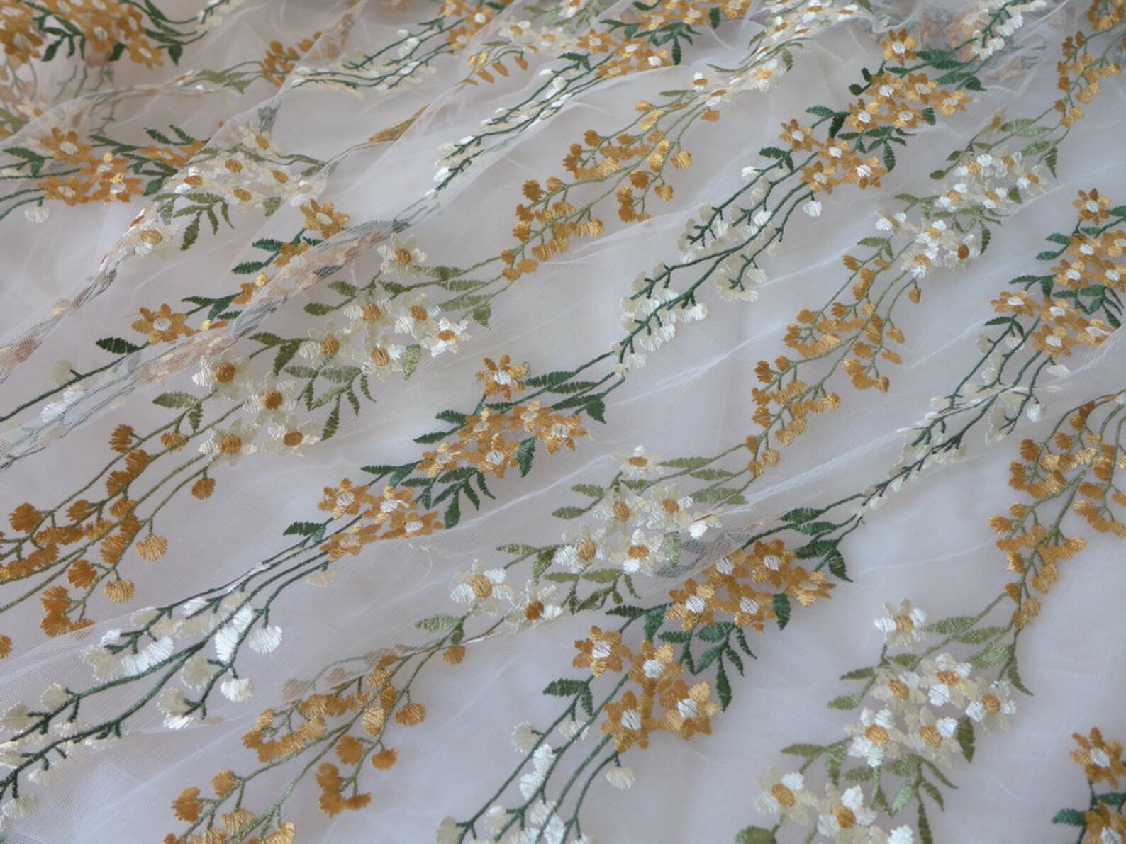 Daisy Flower Fabric Yellow and Off white Flowers with Green | Etsy