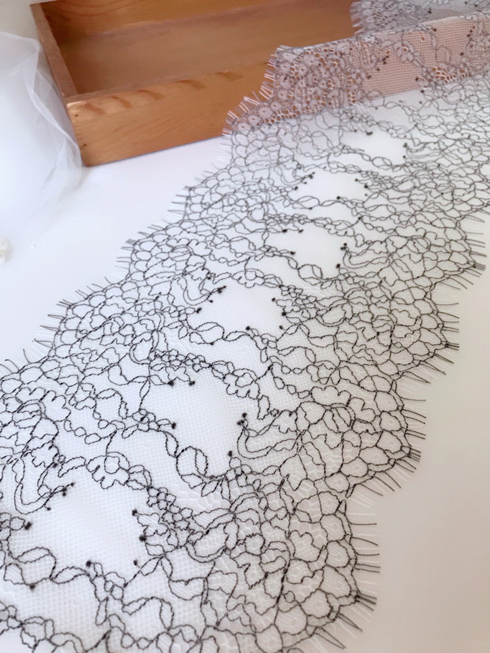 Two-tone Lace Trim Soft Chantilly Bridal Lace Exquisite - Etsy