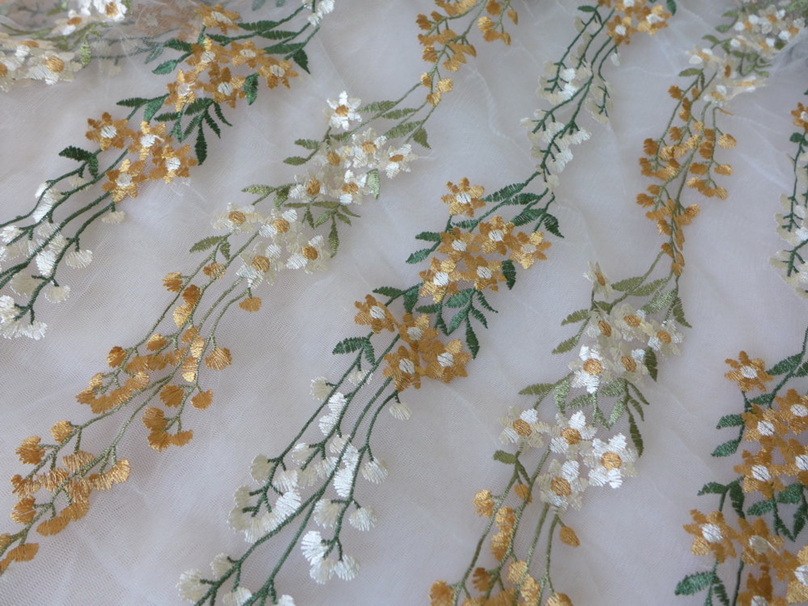 Daisy Flower Fabric Yellow and Off white Flowers with Green | Etsy