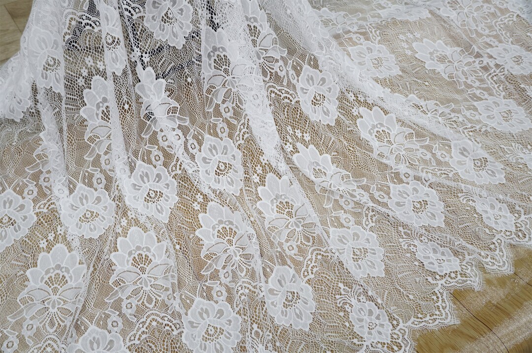 59" Wide French Chantilly Lace Fabric With Flowers Pattern in off White ...