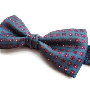 Pierre Cardin Bow Tie Blue Red Small Geometric Patterned Silk Dicky ...