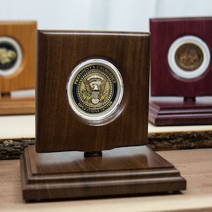 Challenge Coin Display, Military Gifts, Military Challenge Coin Awards ...