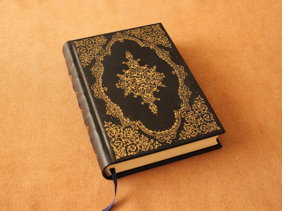 Blue Grimoire Leather Journal, Handmade Sketchbook, Spell Book, Book of ...