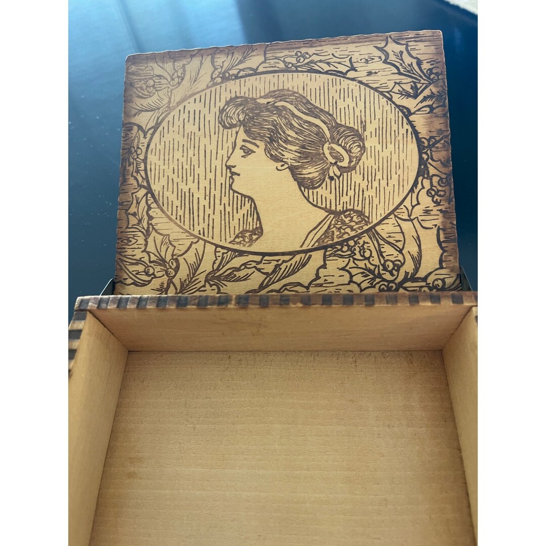 Antique Art Nouveau Flemish Wood Pyrography Box - Etsy