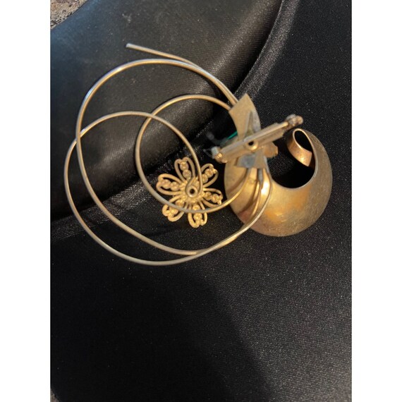 Avant Garde Floral Spray Large Spiral Green Glass Eme… - Gem