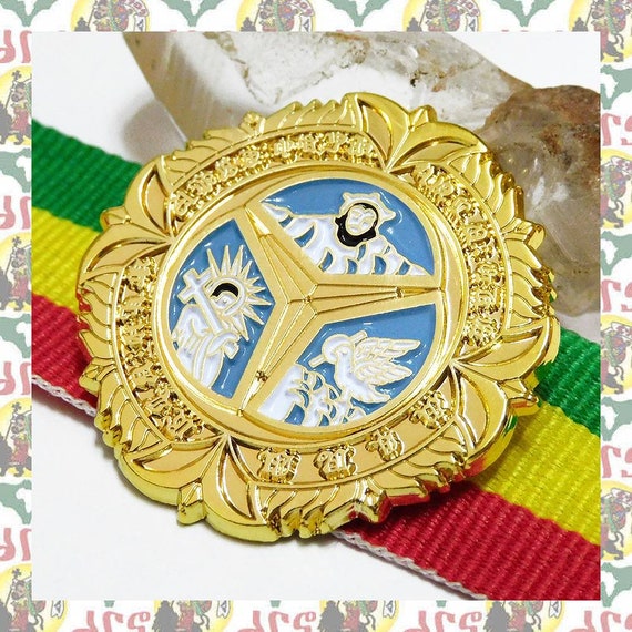 Holy Trinity Medal drs 2D/3D Pins Badge rasta Reggae - Etsy
