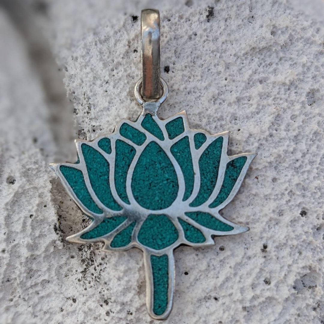 Tibetan Turquoise Lotus Flower Charm: Buddhist Knot Pendant - Etsy